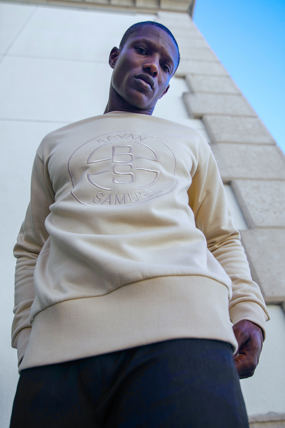 Bryan Samuel – Behind The Scale